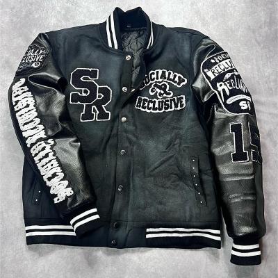 China Custom Men Leather Sleeves Chenille Embroidery Black Varsity Jacket Letter Embroidery Patchwork Letterman Varsity Bomber Jacket for sale