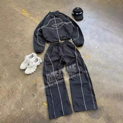 China Custom Nylon Windbreaker Jacket Track Pant Windbreaker Zip Up Jacket Sweatpants Set Jogging Suit Tracksuits Unisex for sale