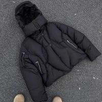 China Manufacturers Custom Winter Warm Windproof Black Outdoor Streetwear Jacket Puffer Down Jacket Heavyweight Down Coat Men for sale