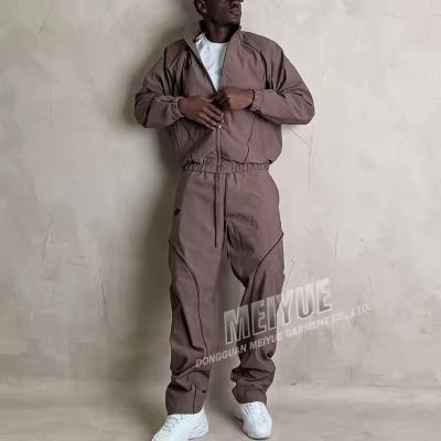 China Custom Lightweight Jogger Set 3m Reflective Windbreaker Sweatsuit Nylon Tracksuit Nylon Windbreaker Jacket Sweatpants Set for sale