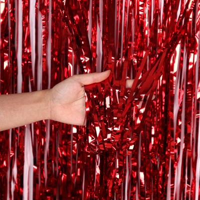 China 3.2*8.2ft Metallic Fringe Backdrop Red Foil Backdrop Curtain for sale