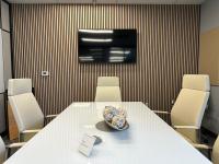 China FSC Eco-friendly Natural Oak Acoustic Wood Veneer Slat Wall Panels Luxury Quality for sale