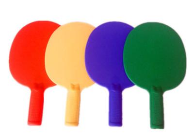 China Green Outdoor Table Tennis Racket Plastic Weather Shock Resistant For Children Practice Training for sale