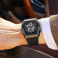 China Timeless Stylish Casual Quartz Watch Incorporating Elegant Roman Numerals and Polished Metal Finish for Formal Occasions for sale