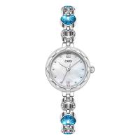 China Elegant Traditional Business Wristwatch Crafted from Materials Featuring Water Resistance and Comfortable Fit for Long Hours at Work for sale