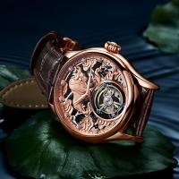 China Durable mens gold watch leather strap equipped with hypoallergenic leather and corrosion resistant gold plating ensuring long lasting elegance for sale