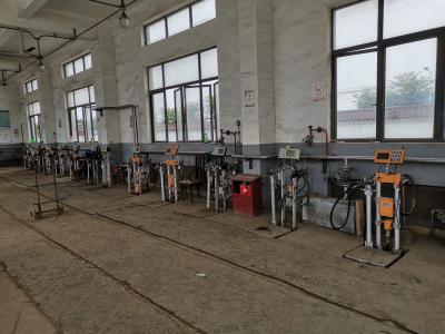 China Wireless LPG Gas Cylinder Filling Machine With Barcode Scanning for sale