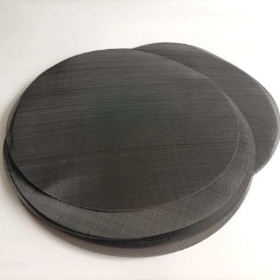 China Single Layer 10-80 mesh Black Wire Mesh Filter Discs For Rubber Oil Industry for sale