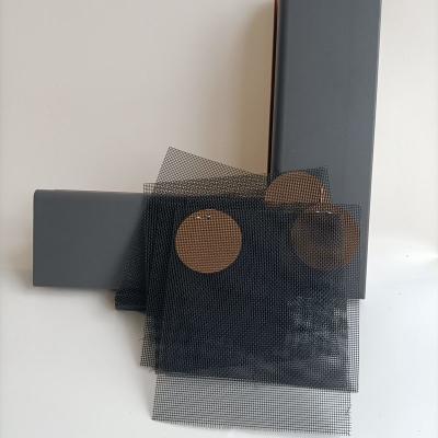 China 21*22 Mesh 0.18mm Wire Stainless Steel Window Screen Mesh Black Coated for sale