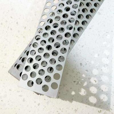 China 1mm 1.5mm Small Hole 4x8 Punched  Stainless Steel Filter Plate for sale