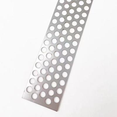 China 6mm Perforated  Stainless Steel Filter Mesh With  ISO9001 Certification for sale