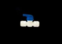 China PP Quick Connect Water Fittings Manual Flush Connector Valve With Tube OD 1/4'' for sale
