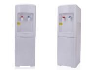 China Heating Cooling Bottled Water Dispenser Free Standing 5 Gallons for sale