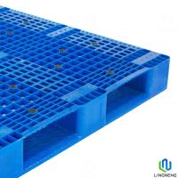 China 3 Runners HDPE Plastic Pallet Single Face 1100*1100*160mm With Tubes for sale