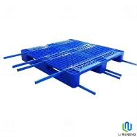 China 3 Runners HDPE Plastic Pallet Single Face 1100*1100*160mm With Tubes for sale