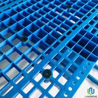China 3 Runners Heavy Duty Plastic Storage Pallets 1200*1200*160mm With Steel Tubes for sale