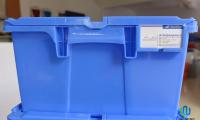 China Durable Plastic Logistic Box 600*400*320mm Plastic Storage Box With Hinged Lid for sale