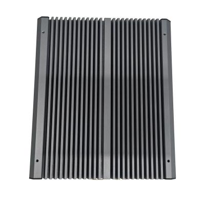 China Core I5-7200U CPU Fanless Industrial Mini PC with PCI-E 4X and Multiple Expansion Slots for sale