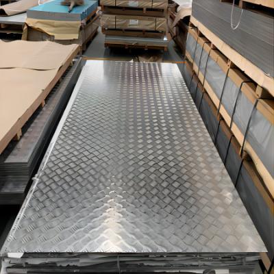 China 5754 Aluminum Checkered Plate 1mm Five Bar Tread Plate Non Slip Marine Grade for sale