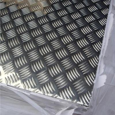 China 1050 Pure Aluminium Checker Plate 8x4 5 Bar H26 Temper Mill Edge 1 Ton MOQ for sale