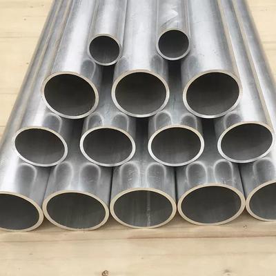 China A3003 EN 755-2 Seamless Aluminium Pipe 10-300mm Diameter Round Alloy Tube for Building and Industry for sale