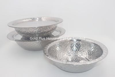 China 38cm Stainless Steel Food Deep Wash Basin Round Mixing Bowl with Cover 640g for sale