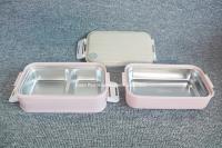 China Two Compartment Plastic Bento Box with Locked Handle 2 Layer 21.3cm Leak Proof Lunch Box for sale