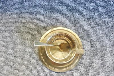 China Golden Metal Coffee Cup with Tray Set 200ml Breakfast Dessert Plate Set for sale