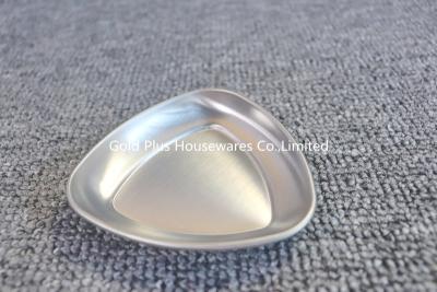 China 304 Stainless Steel Triangle Sauce Dish 9.5cm Mini Serving Plates for Restaurant for sale
