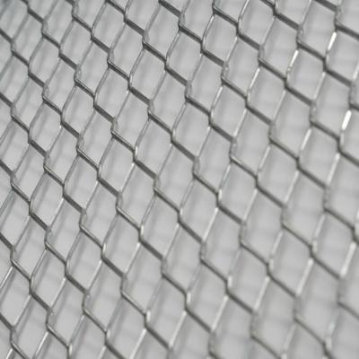 China Galvanized Steel Expanded Metal Lath Sheet with 27x96 Inch Panel Size and 350 MPa Tensile Strength for Stucco and Plaster Base for sale