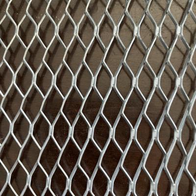 China Efficient Plaster Anchorage Metal Diamond Lath For Exterior And Interior Walls for sale