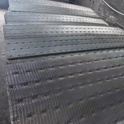 China Self Furring Dimpled Metal Lath Galvanized 1/4 Inch Diamond Mesh Stucco Base for sale