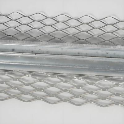 China ASTM C1063 / EN 14353 Expanded Corner Bead Flexible Flange Design 1 1/4 Inch Wing Width for sale