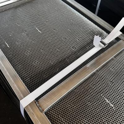 China Galvanized Steel Expanded Metal Lath with Diamond Hole Pattern for Exterior Wall Plaster Base for sale