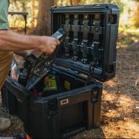 China V3+ Durable LLDPE Rugged Storage Box 105L Capacity Customized for sale