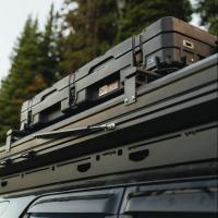 China V2+ Rugged Vehicle Roof Rack Storage Box Waterproof 102L Capacity for sale