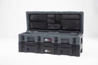 China V7 Heavy Duty Rugged Car Roof Storage Box 116L With Nylon Rope Handles for sale