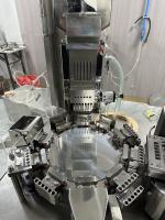 China Industry Auto Pharmaceutical Capsule Machine 4.5Kw Empty Capsules Filler for sale