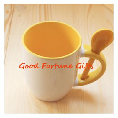 China Promotion Colourful Mugs With Spoon for sale