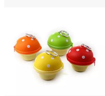China New creative gift product mushroom keychain money box coin bank card organizer pull buckle for sale