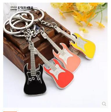 China New creative gift product metal guita keychain keyrings for sale