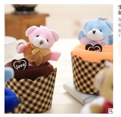China New creative promotion gift product wedding gift cake bear towel for sale