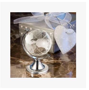 China New creative promotion gift product wedding gift crystal globe for sale