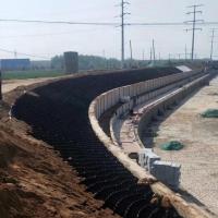 China HDPE Geocell 100mm Height for Slope Protection and Road Construction Black Ground Grid for sale