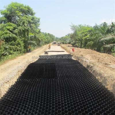 China HDPE Geocell Driveway for Erosion Control 50mm Cell Depth 330mm Weld Spacing for sale