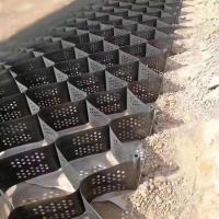 China HDPE Geocell 100mm Cell Depth 330mm Weld Spacing for Driveway Soil Stabilization for sale