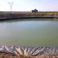China ASTM GRI-GM13 1.2mm Black EPDM Waterproof Pond Liner for Garden Landscaping for sale