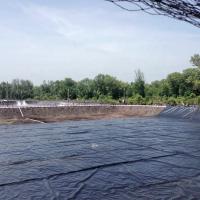 China Black 1.5mm HDPE Geomembrane Pond Liner Double Texture Surface for Fish Farm for sale