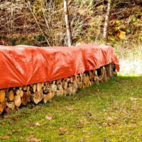 China Custom Heavy Duty PE Tarpaulin Waterproof UV Treated 50-300 GSM for Truck Cover for sale