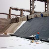 China HDPE Geomembrane 0.75mm 1.5mm 2.0mm Fish Pond Dam Liner Waterproof UV Resistant for sale
